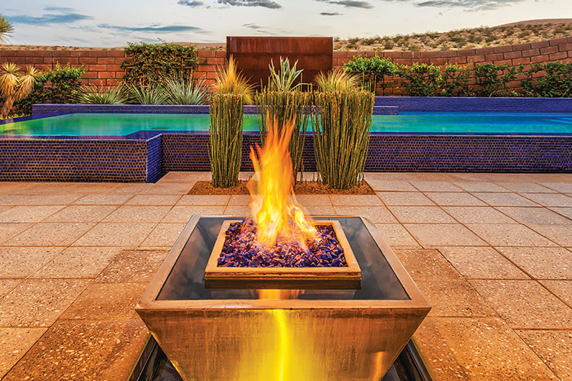 Mosaics, Tiled Pools, and Custom Water Features - Luxury Pools ...