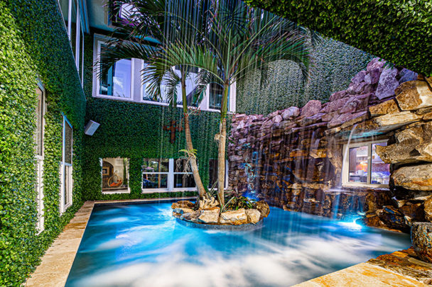 One-on-One with Celebrity Pool Designer Lucas Congdon of Lucas Lagoons ...